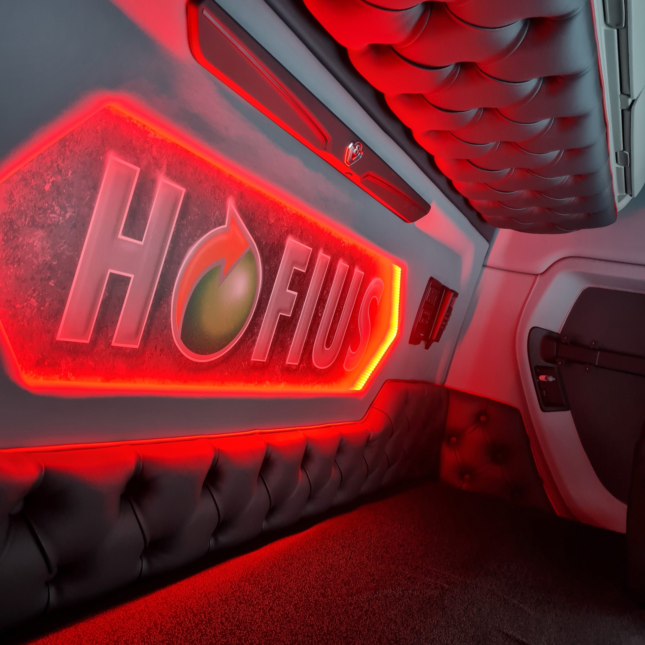 Hofius LKW Nr 2 Next Genration V8 – Westwood Truck Customs